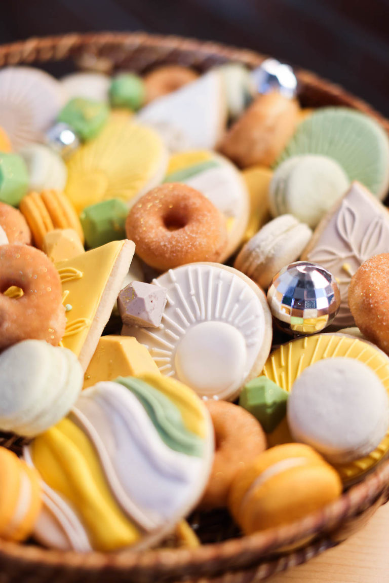 San Diego Brick Tropical Inspired Wedding | Kelli and Kellen ...