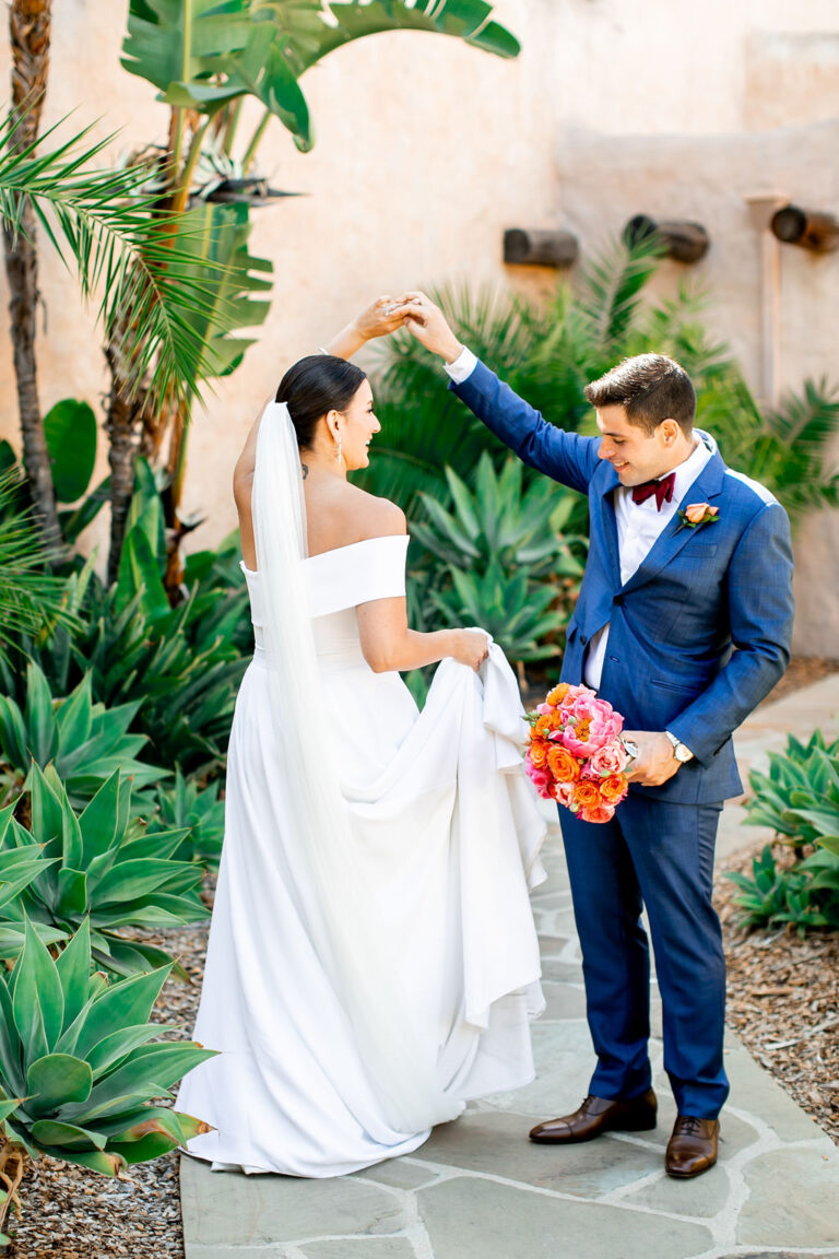 A Colorful Belmond El Encanto Wedding in Santa Barbara - sarahblock-photography.com